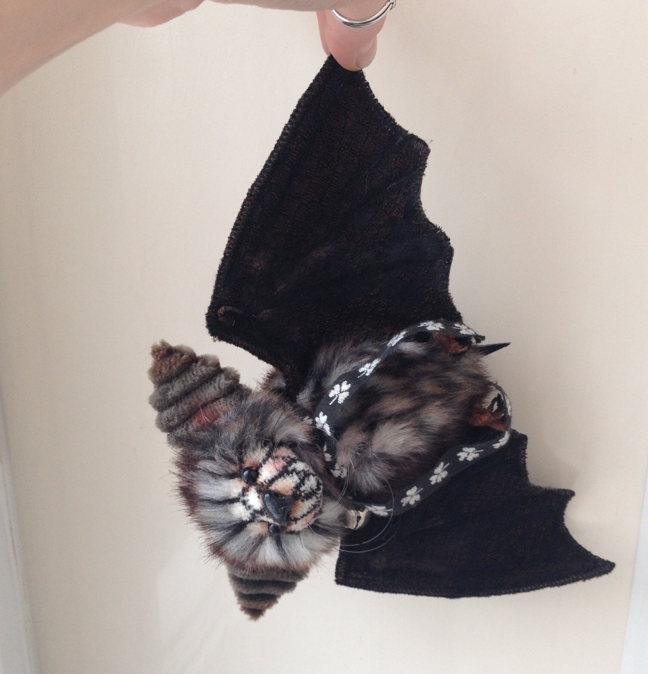 Handmade Plush Bat Toy: Poseable Halloween Decor by Ratberry - Etsy