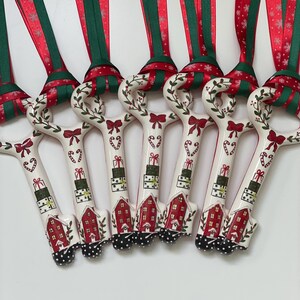 Ceramic Luck Key Ribbon - Gift - Special Gift for Christmas - Etsy