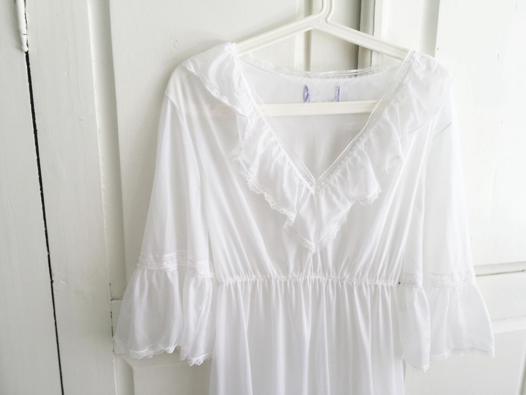 ROMANTIC Bridal Negligee ,weekend Getaway Wear, Glamorous Nightgown ...