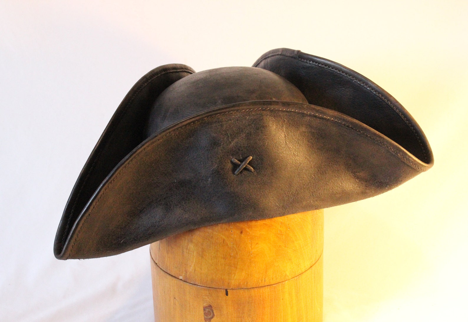 Pirate leather hat Captain Bryson hat Tricorn Hat | Etsy