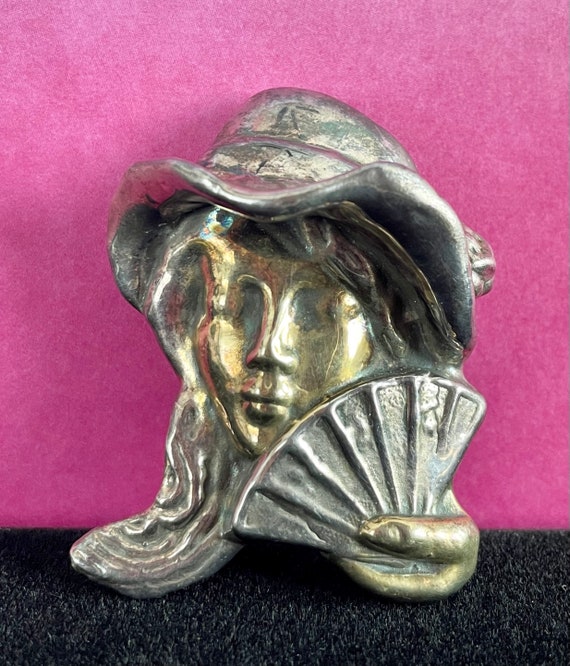 sterling portrait brooch - Gem