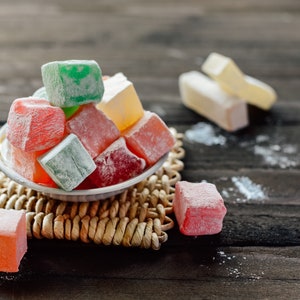 Fresh Handmade Turkish Delight Rose Melon Pomegranate Strawberry ...