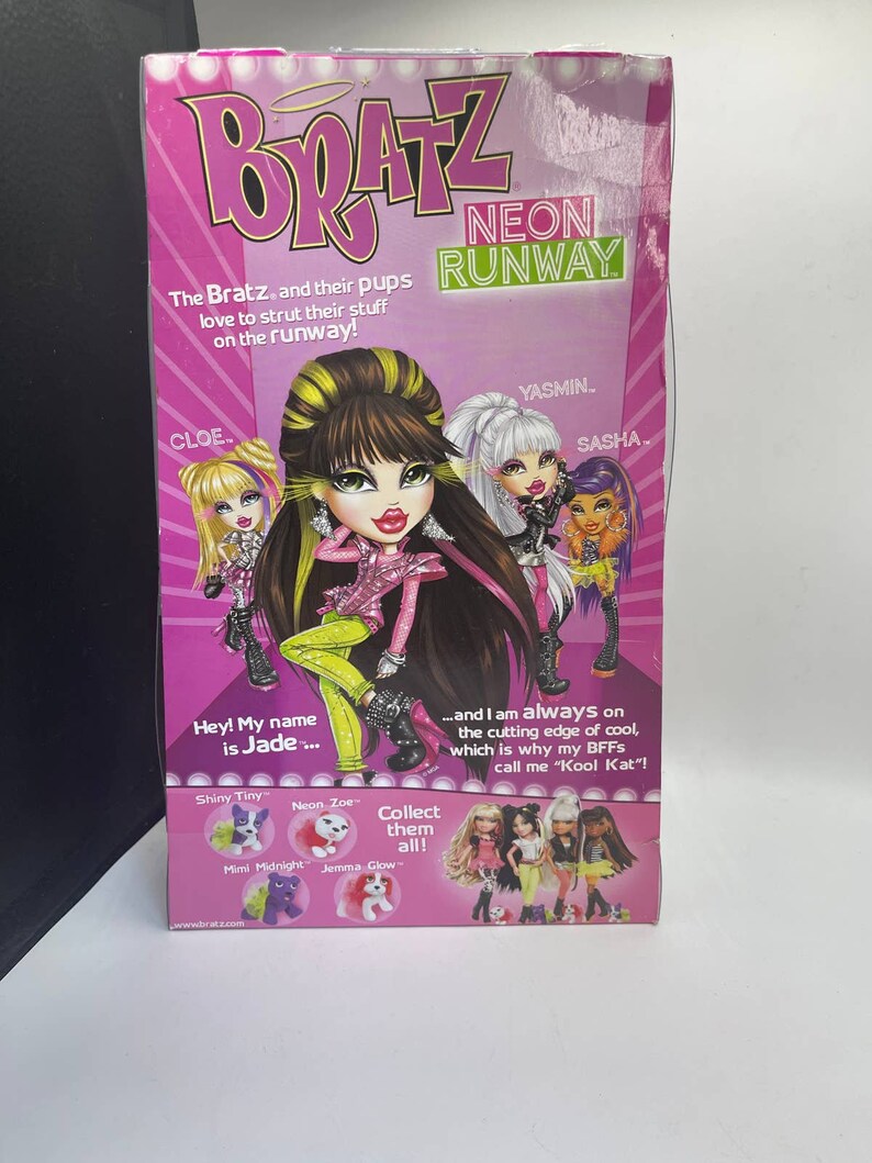 BRATZ Neon Runway JADE & MIMI Midnight 2011 - Etsy