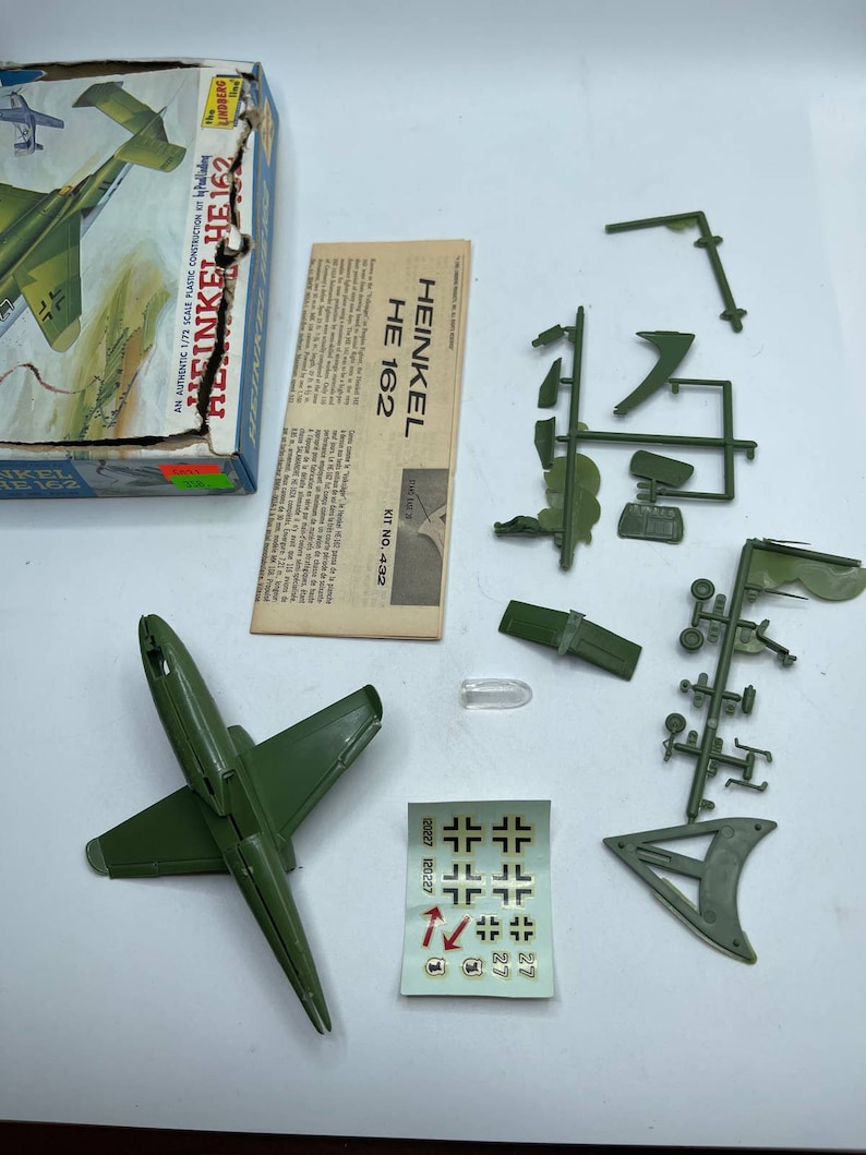 Heinkel HE162 Lindberg Line Model Kit - Etsy