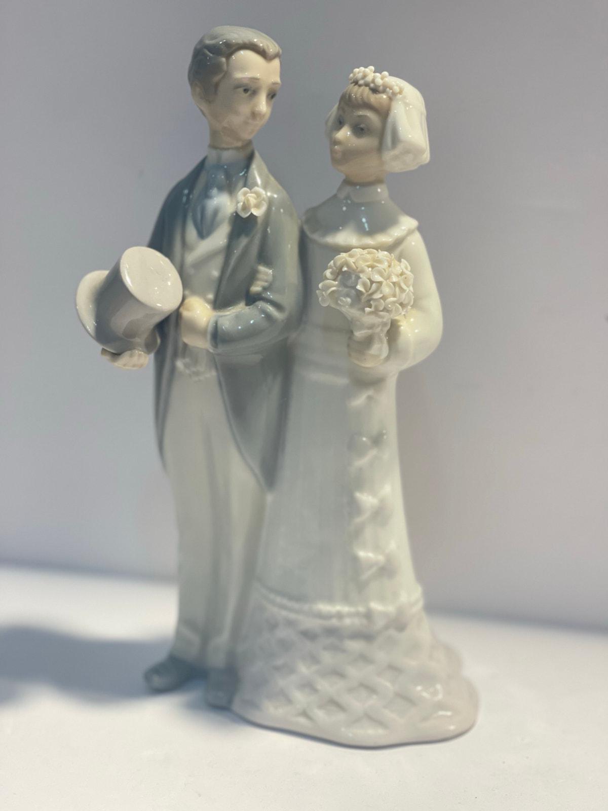 Lladro Bride Groom Wedding Day Cake Topper Figurine - Etsy