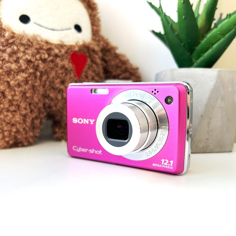 Pink Sony Cybershot DSC-W220 12.1MP Digital Camera With Battery Charger ...
