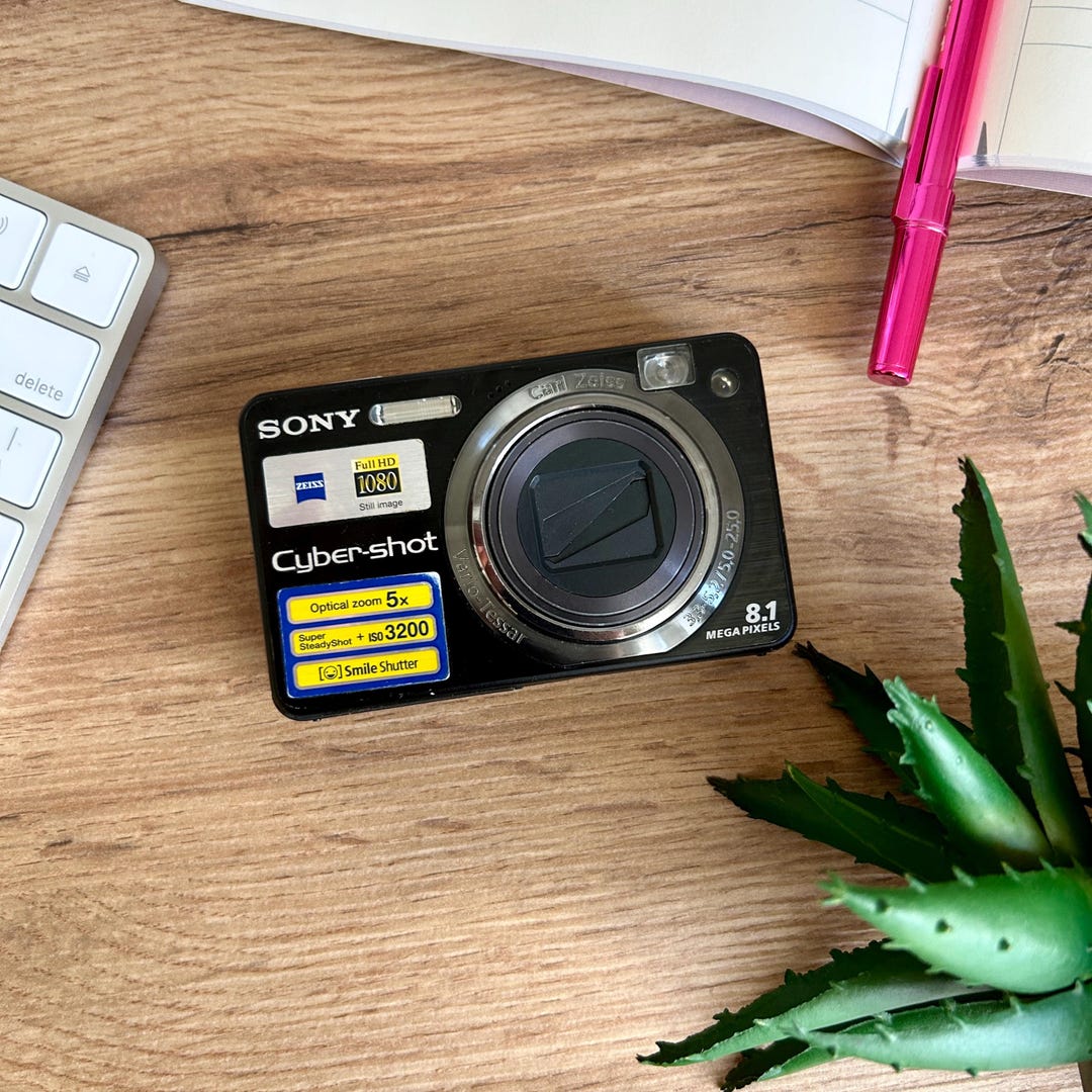 Black Sony Cybershot DSC-W150 8.1MP Digital Camera With Battery Charger ...