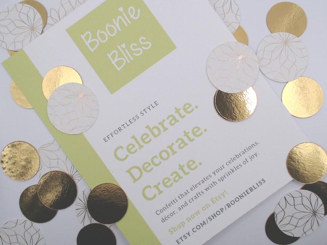 White & Gold Wedding Confetti Decoration: Minimalistic Gold Bloom by ...