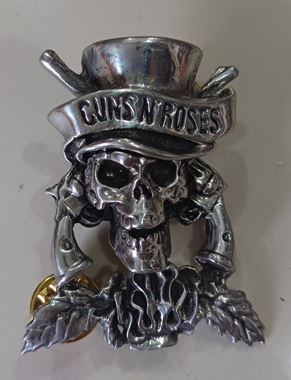 Rare GUNS N ROSES skull original vintage metal Pin de… - Gem
