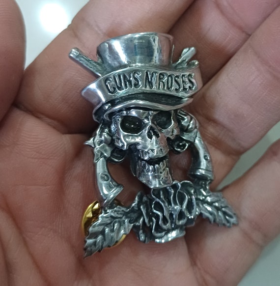 Rare GUNS N ROSES skull original vintage metal Pin de… - Gem