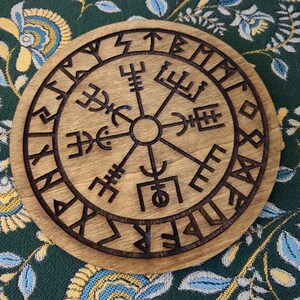 Nordic Compass Vegvísir | Engraved Wooden Altar Disc | Choice of Sizes ...