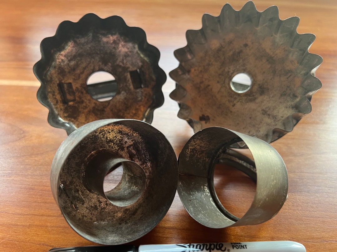 Primitive Biscuit and Donut Cutters, All With Handles, Very Vintage ...