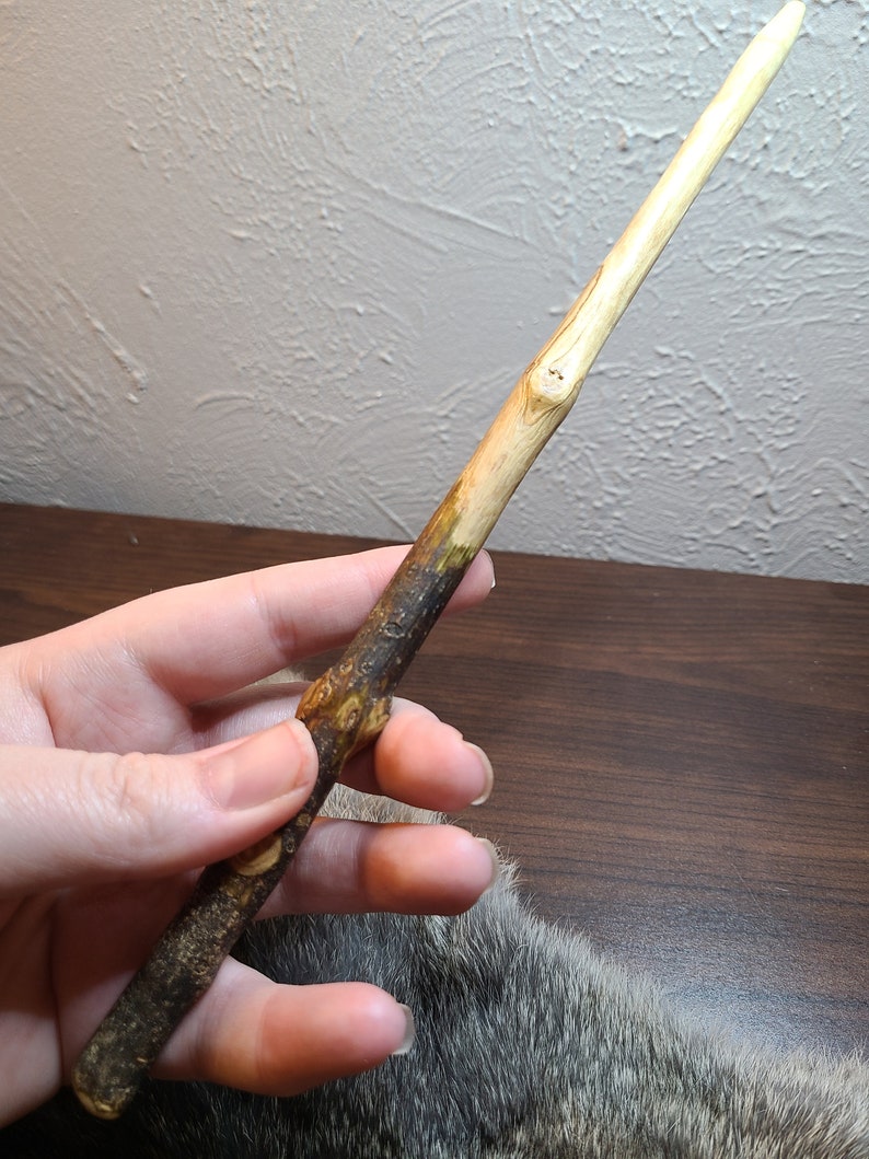 Maple and Raven Feather Wand - Etsy