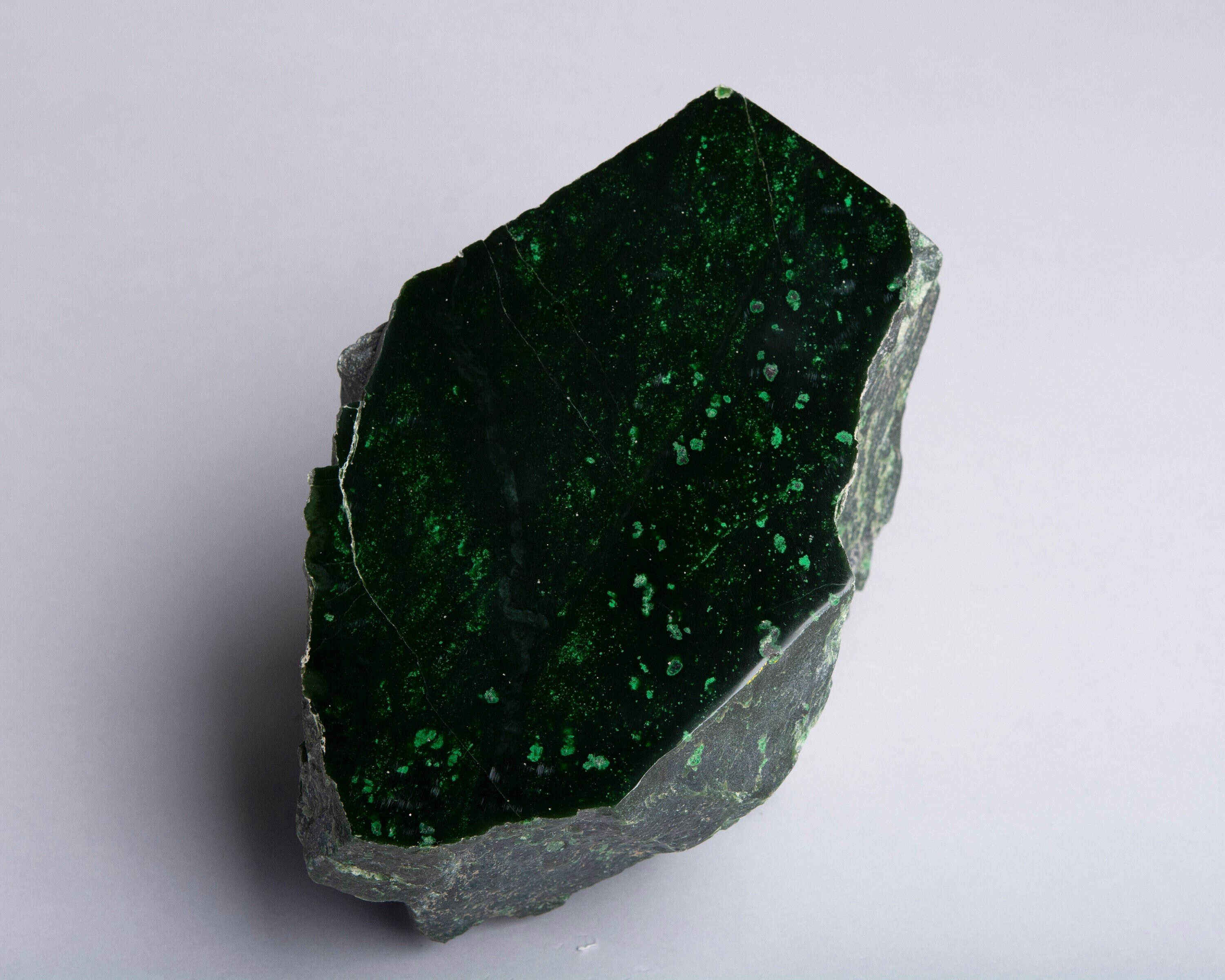 Jade, Sanded, Polished, High Quality Jade, 6 Kg, Chromium Spots ...
