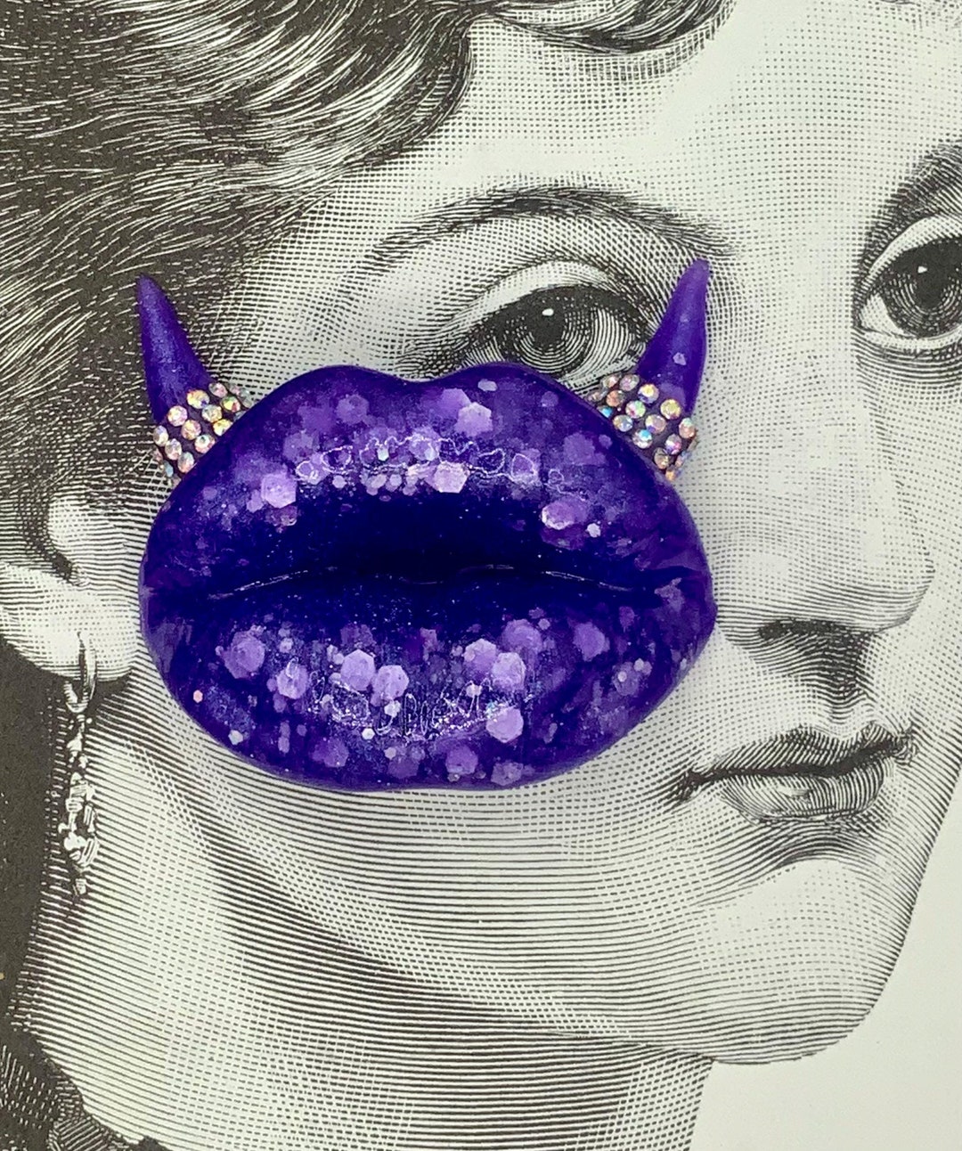 Purple Glitter Resin Lips Decor: Rhinestone Devil Horns Vanity Display ...