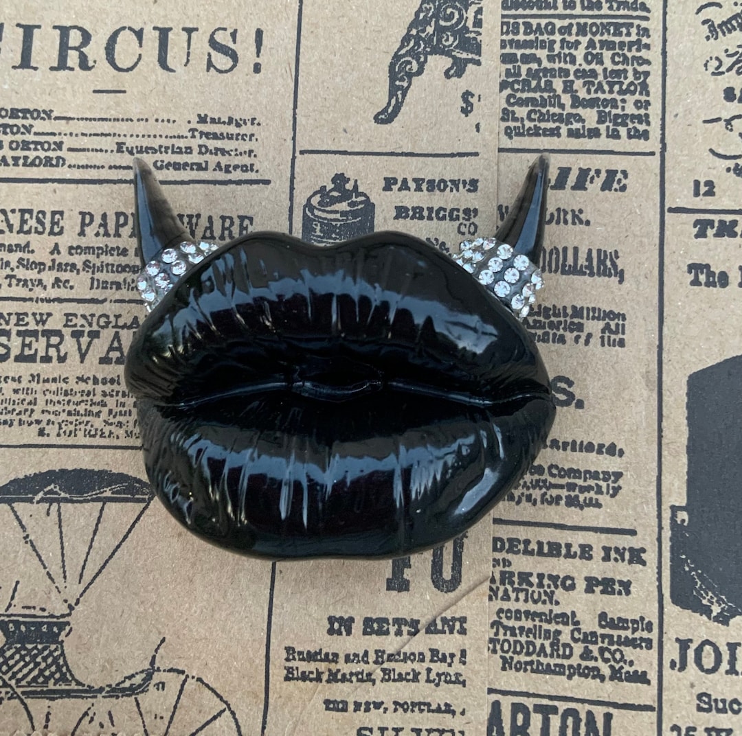 Goth Chick 2 Resin Lips Large Black Lips Fridge Magnet Pretty Candy ...