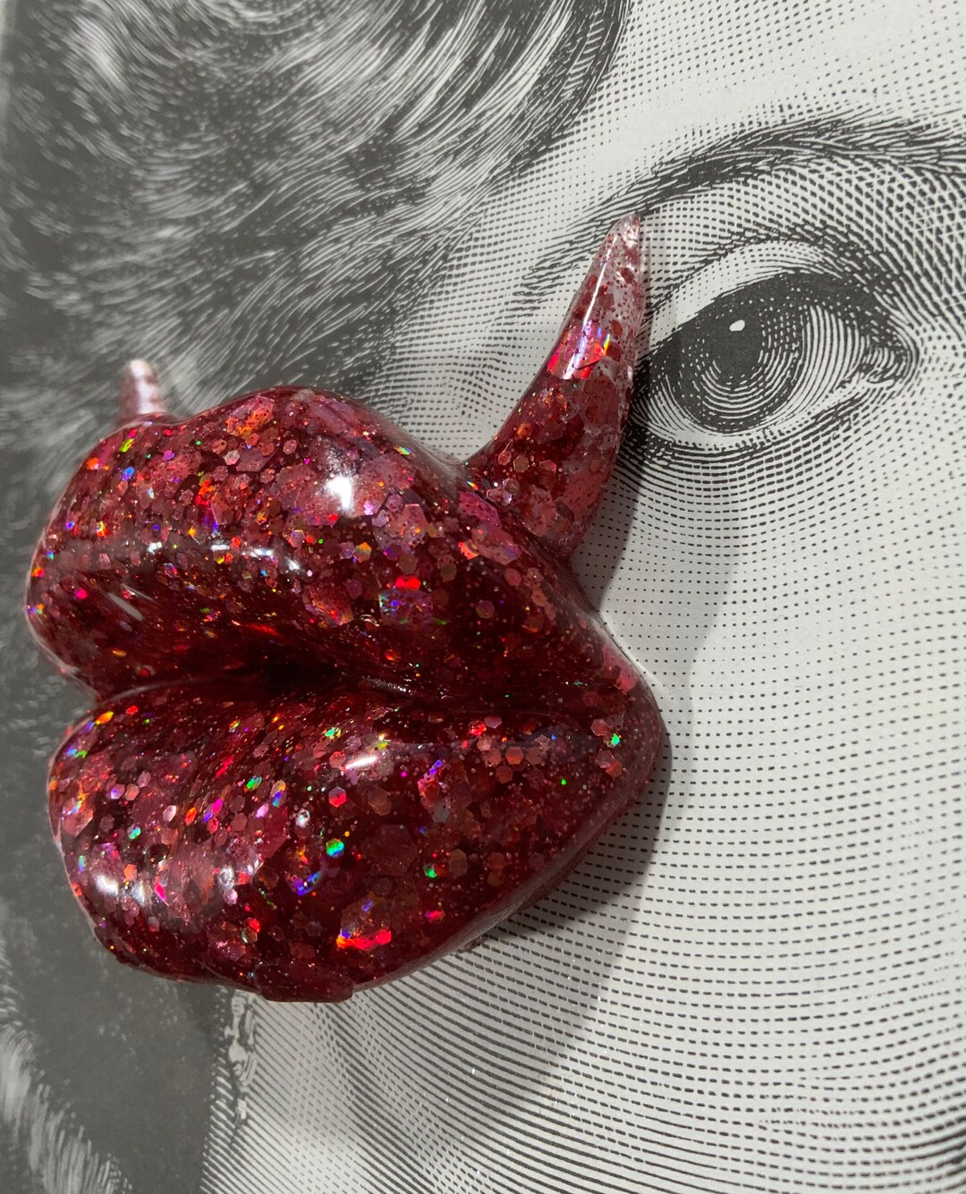 Hot Fuss Glitter Lip Display Lips Fridge Magnet Vanity Decor Valentines ...