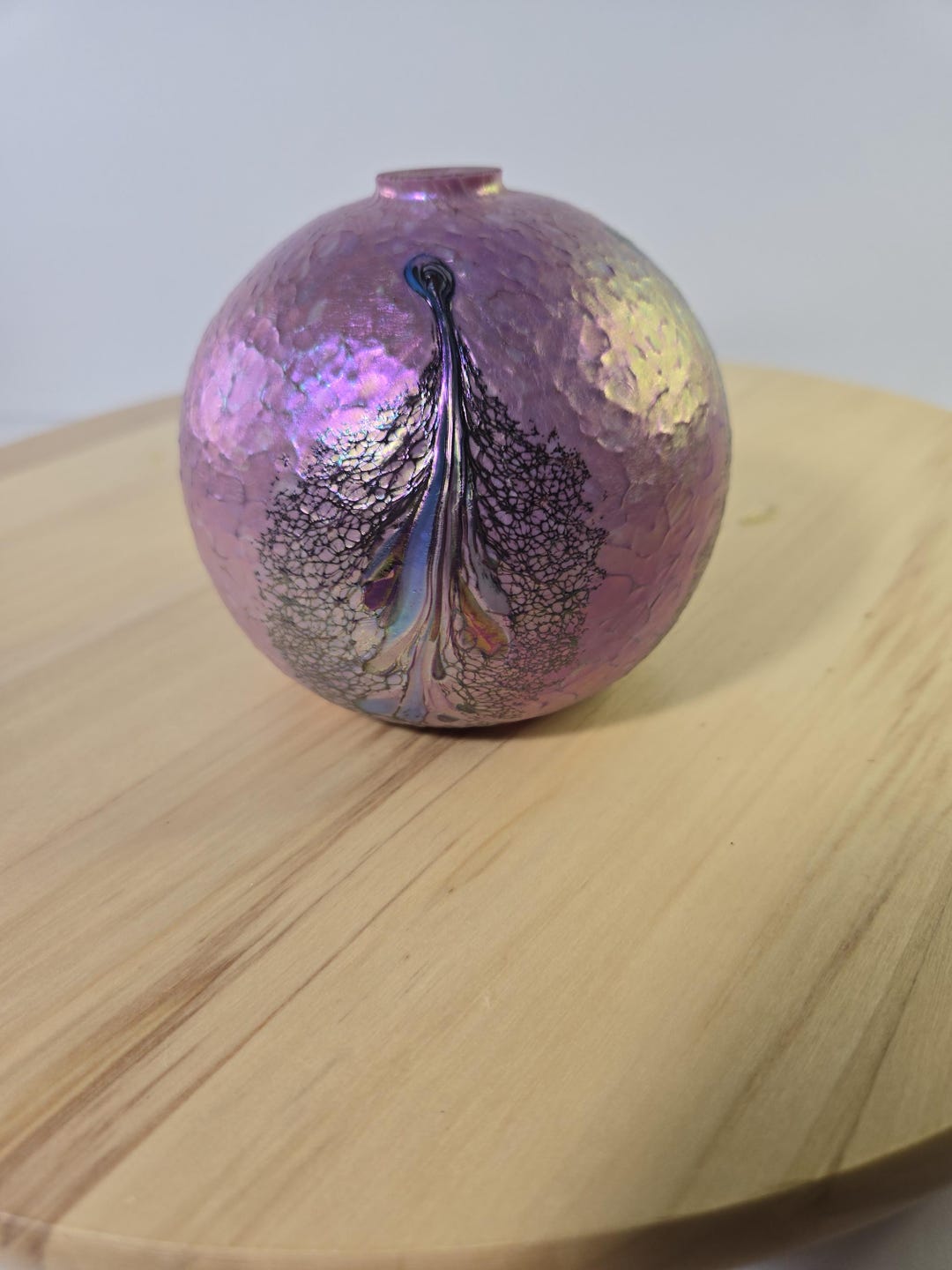 EUC Borowski Art Glass Studio Pink Iridescent Oil Lamp Made in Poland 4 ...