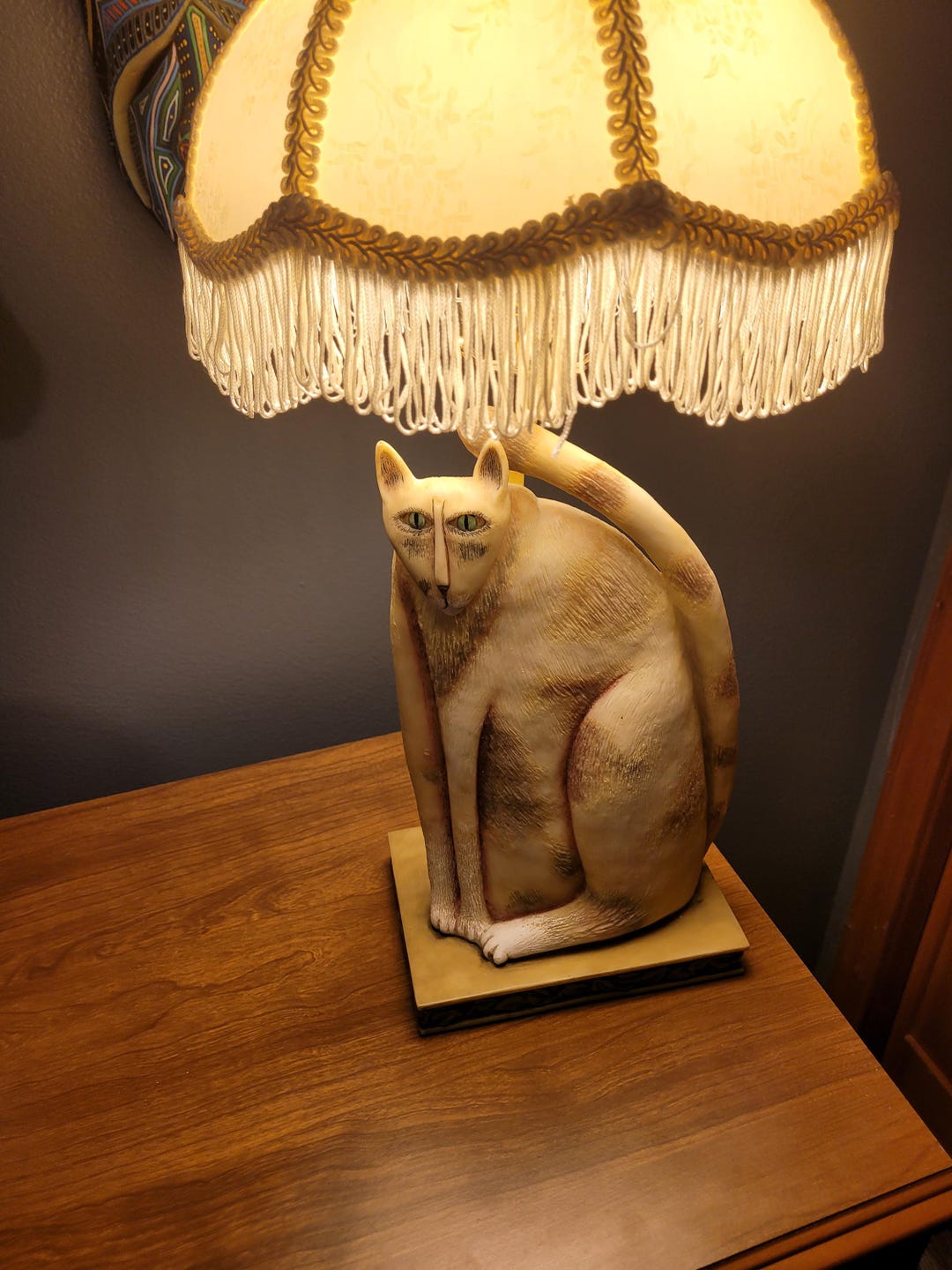 Marsha Mccarthy for Second Nature Designs Large Resin Sitting Cat Table ...