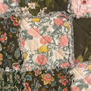Floral Rag Quilt Throw Blanket - Handmade Blanket - Etsy
