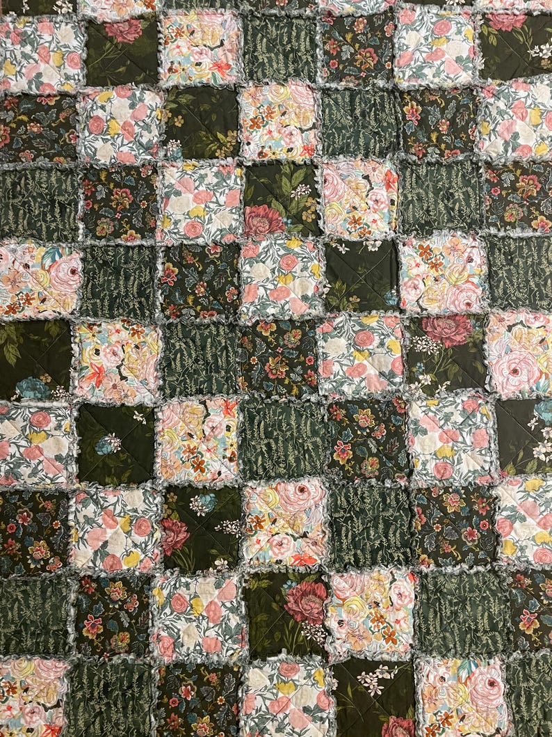 Floral Rag Quilt Throw Blanket - Handmade Blanket - Etsy