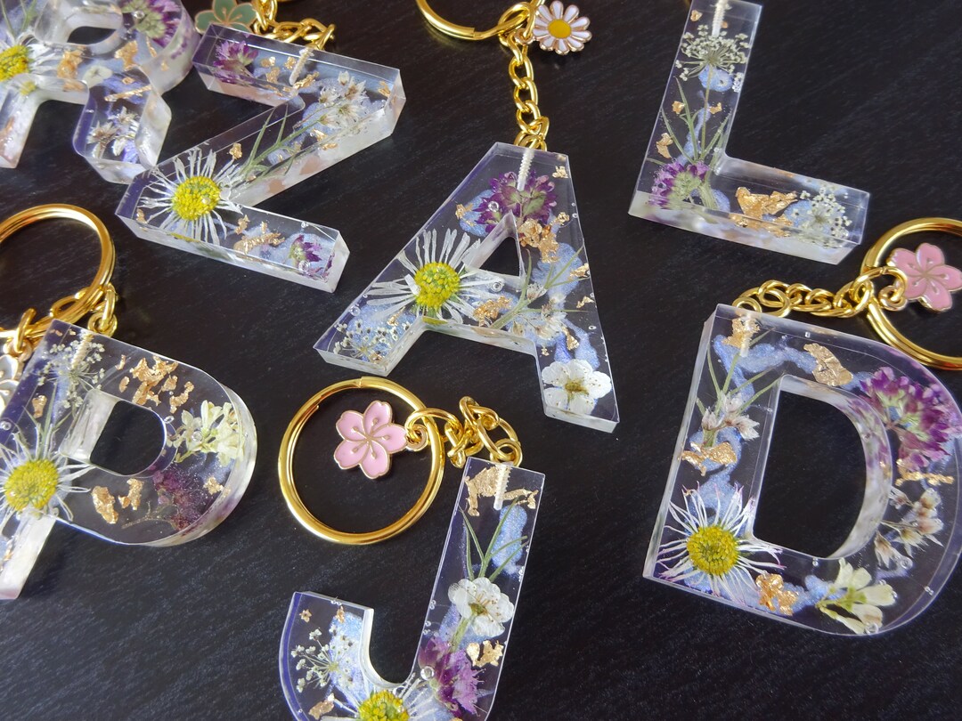 Epoxy Resin Letter Keychain Handmade Letter Pendant Gift Idea Keychain ...