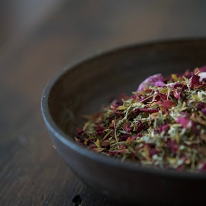 Dusk | Aphrodisiac Botanical Tea - Cacao Husk, Damiana, Rose, Eleuthero ...