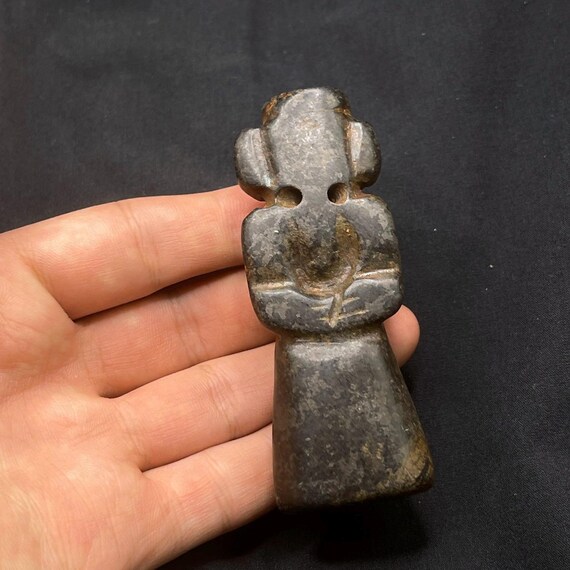 Authentic Ancient Near Eastern stone worshipper Carve… - Gem