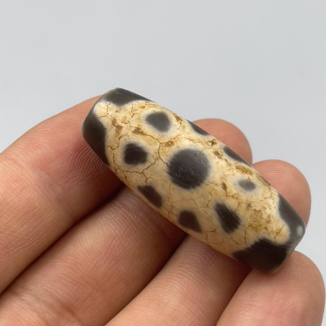 Antique Tibetan Himalayan Agate Stone Unique Pattern Old Dzi Bead ...