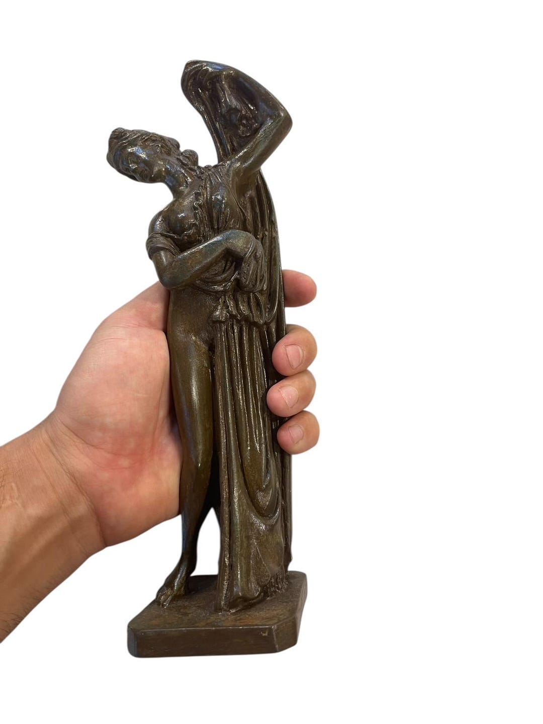 Unique Ancient Roman Bronze Statuette of a Callipygian Venus in Great ...