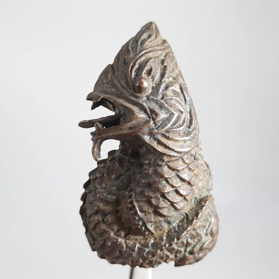 Very Unique Ancient Roman bronze dragon terminal ring - Gem