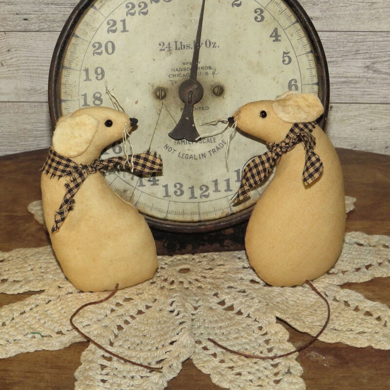 Primitive Mouse - Etsy
