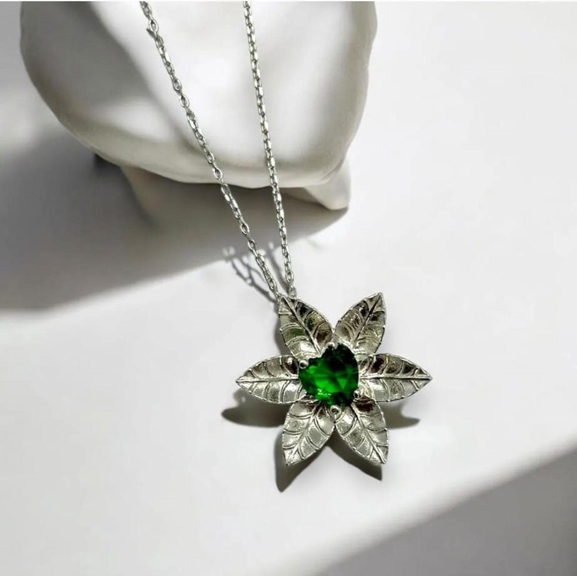 Land Before Time Tree Star Necklace, Tree Star Leaf Necklace, Tree Leaf ...