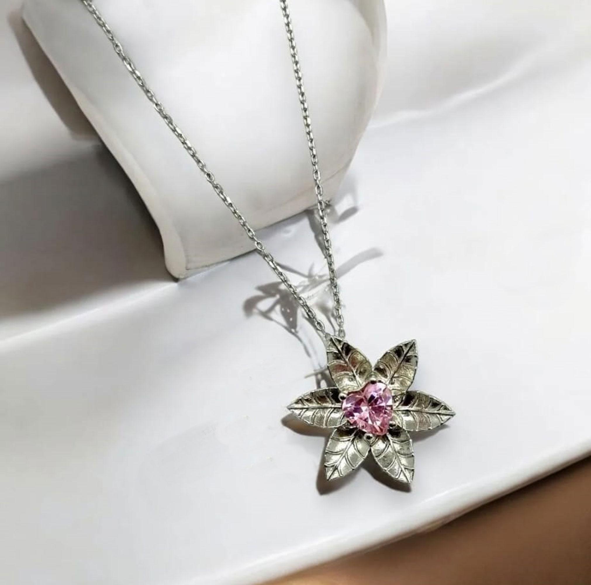 Land Before Time Tree Star Necklace, Tree Star Leaf Necklace, Tree Leaf ...