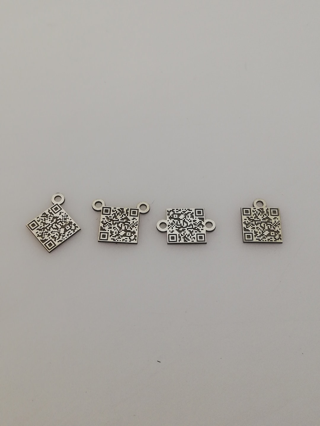 QR Code Logo Charm Link Tag for Your Brand, Two Side Engrave Charm With ...
