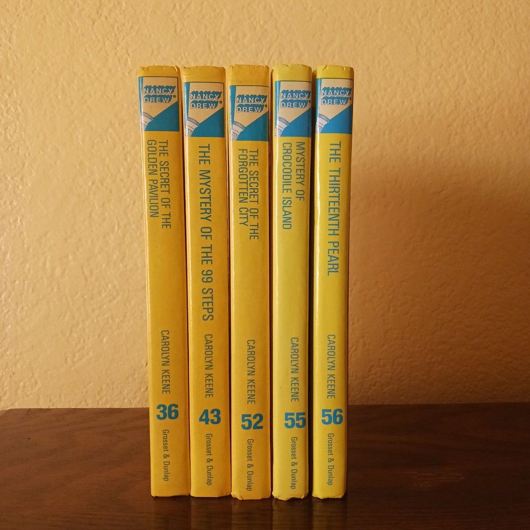 Nancy Drew Books Flashlight Yellow Your Choice 43 and 52. - Etsy