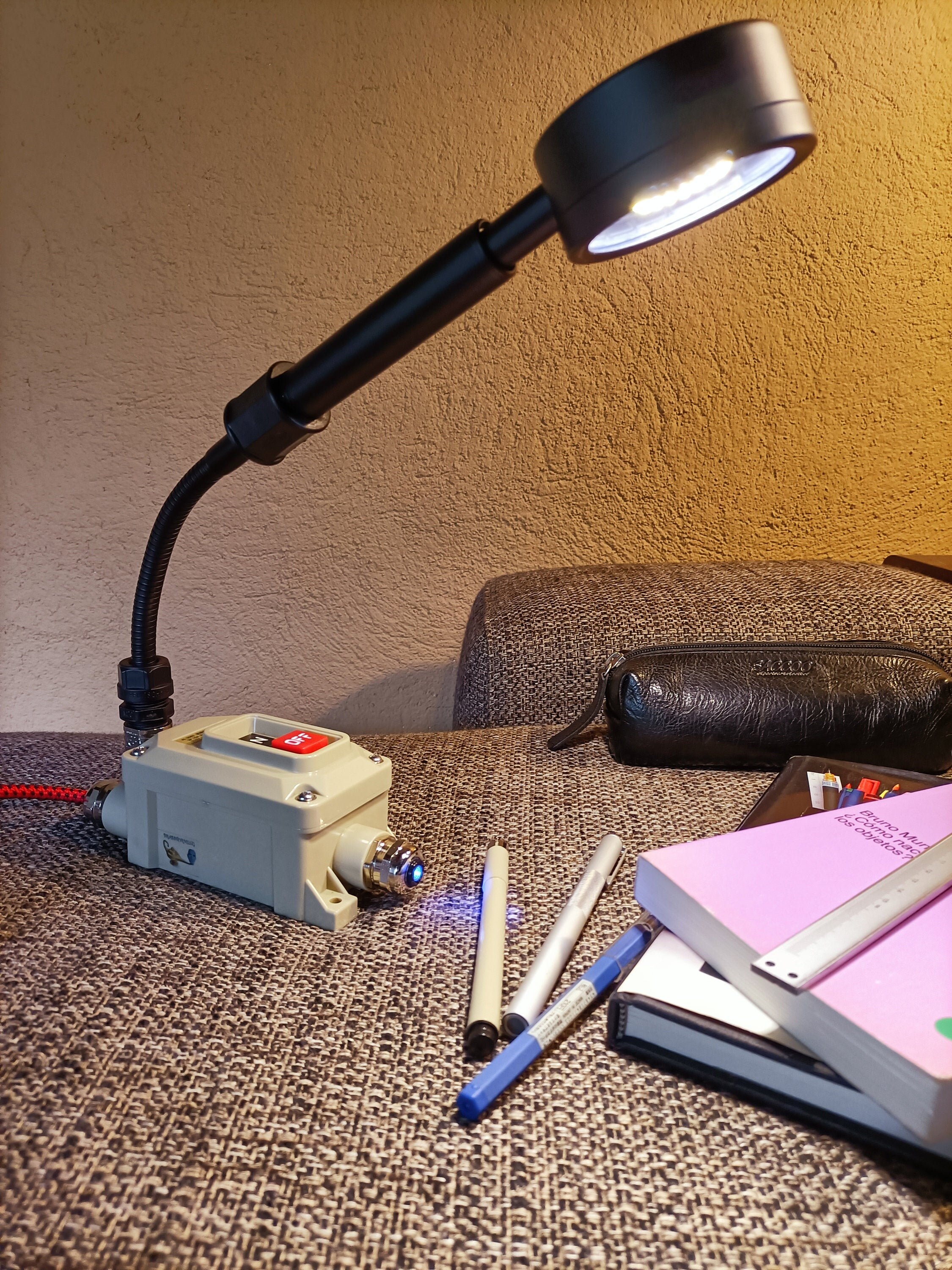 LAMPARA DISEÑO INDUSTRIAL On/Off switch | Etsy