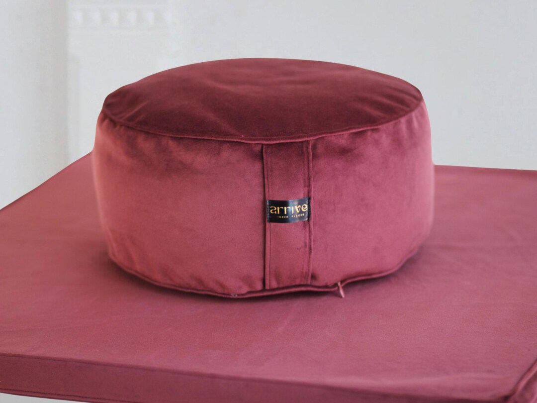 Rich Ruby Meditation Set Zafu & Zabuton Velvet | Pouf Bolster and Mat ...