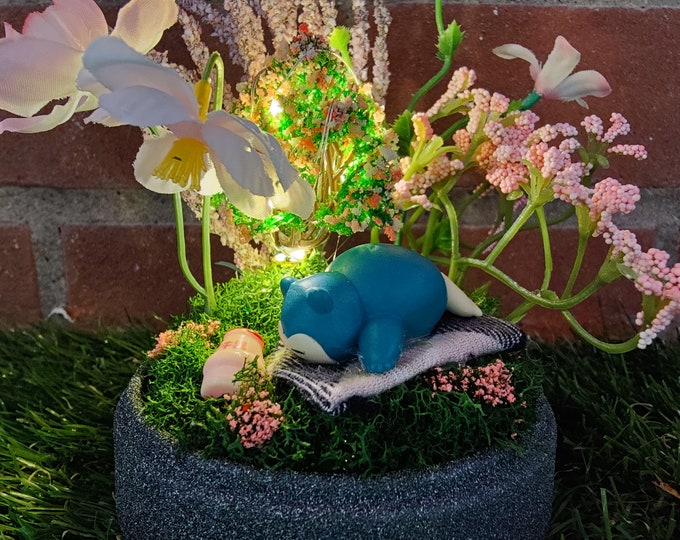 Light up Dome Terrarium - Snorlax - Etsy