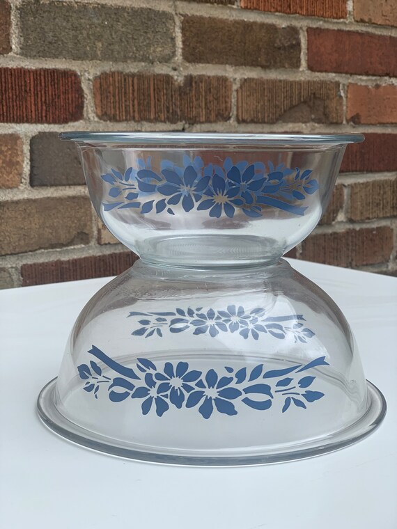 Pyrex Mixing Bowls Blue Floral Ribbon Set of 2 Glass Bowls - Etsy