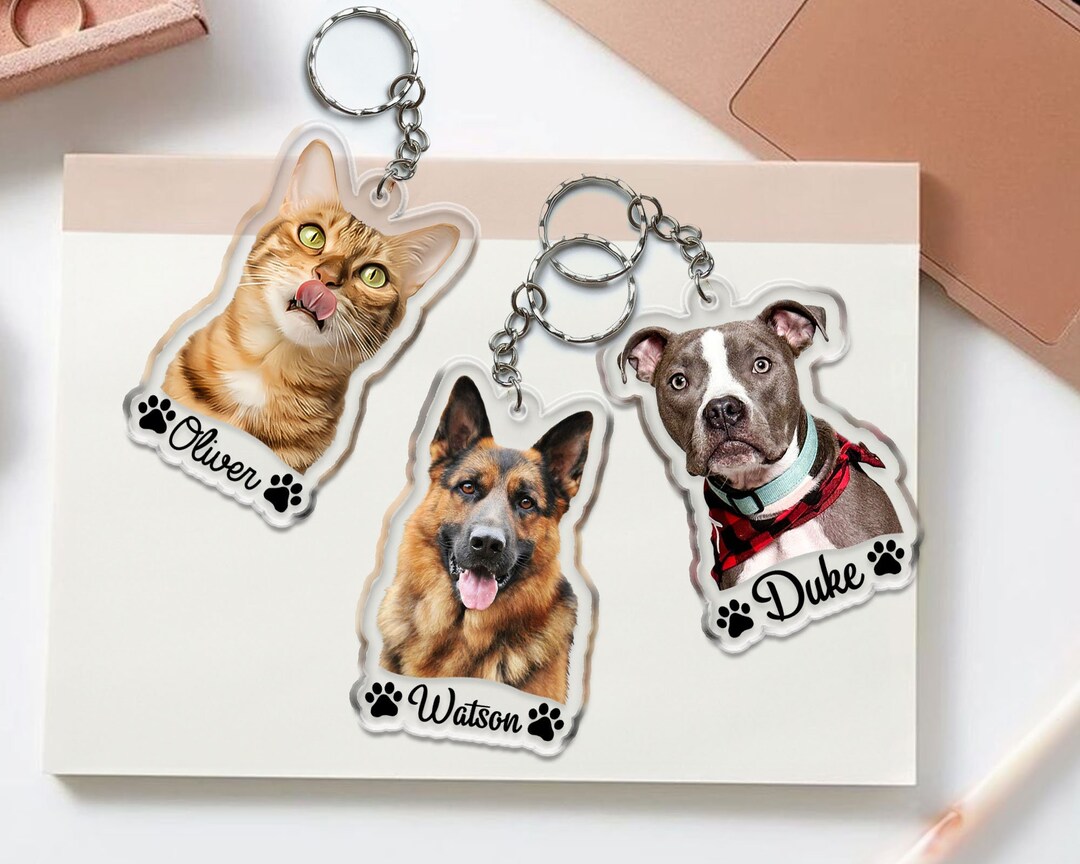 Custom Pet Portrait Keychain, Dog Mom Gift, Pet Acrylic Keychain ...