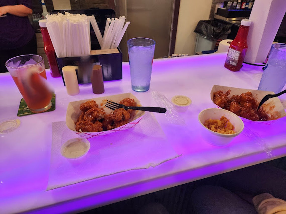 Custom Bartop Acrylic LED Glow Light up Bar and Counter Top (custom ...