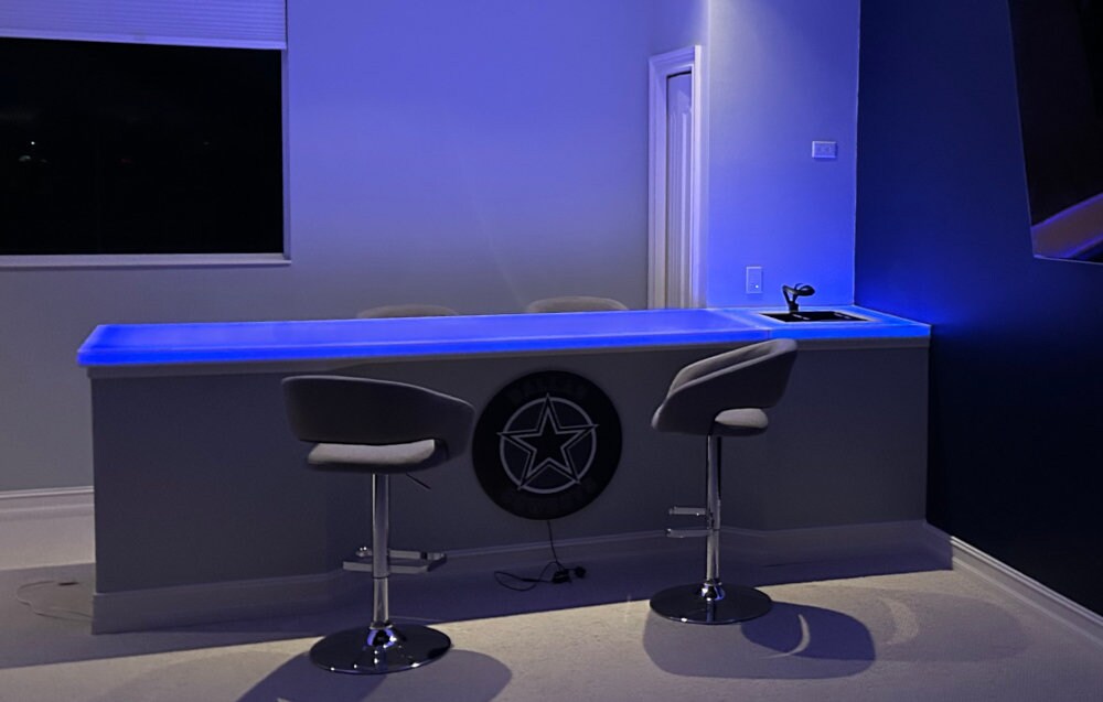 Custom Bartop Acrylic LED Glow Light up Bar and Counter Top (custom ...
