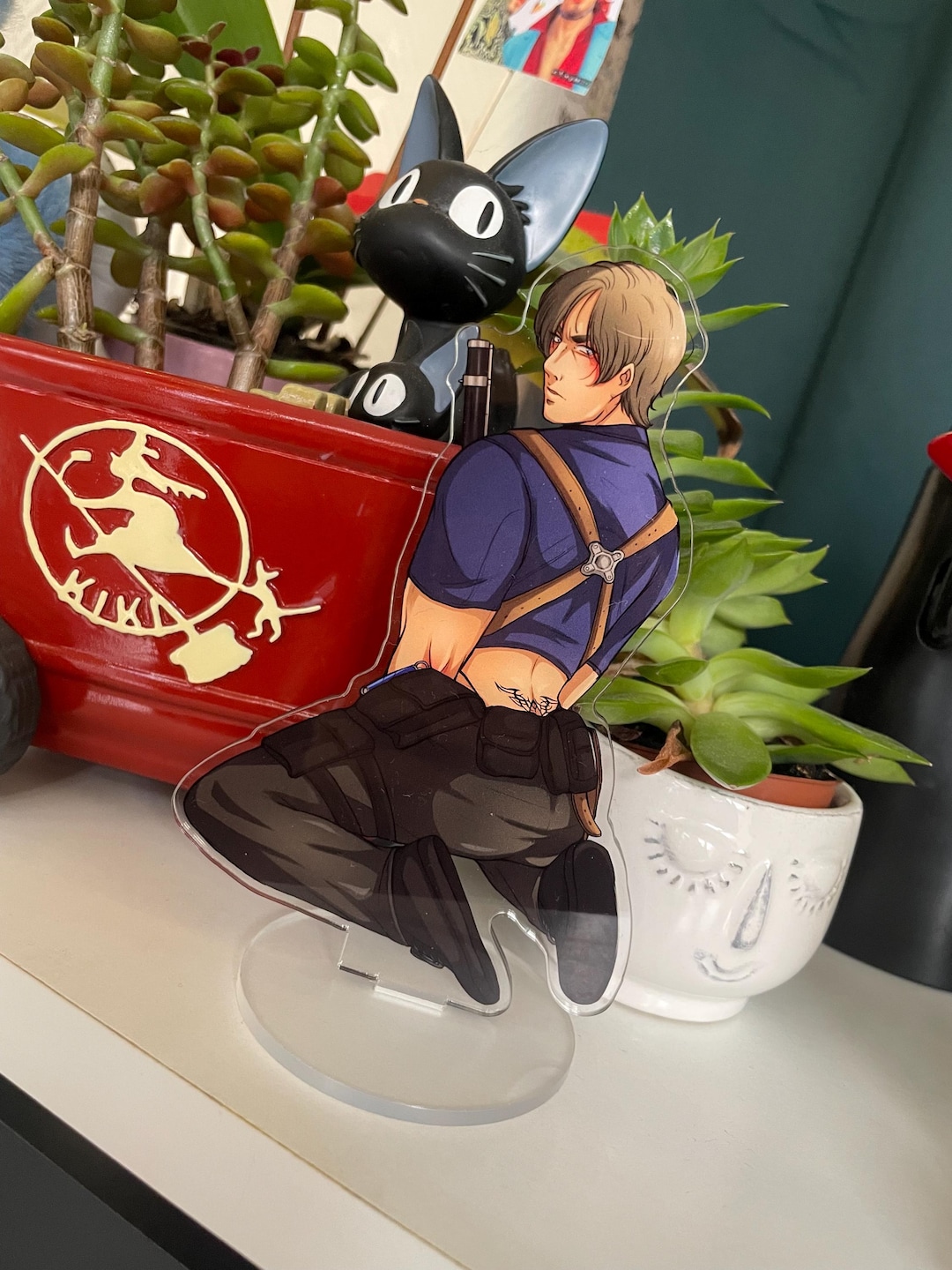 Standee Leon Kennedy Tramp Stamp From Resident Evil 4 - Etsy