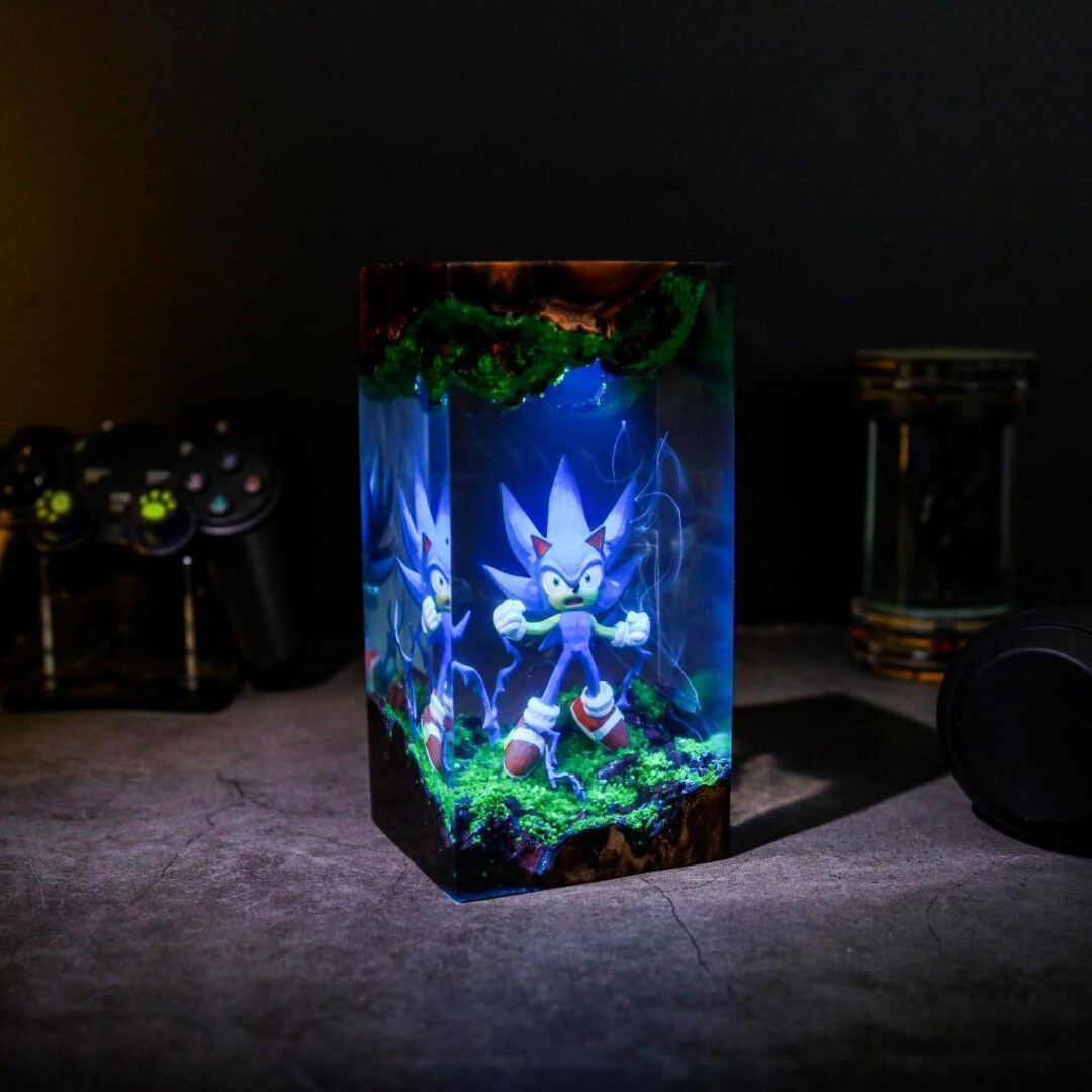 Sonic the Hedgehog Night Light, Classic Game Character Resin Art Lamp ...
