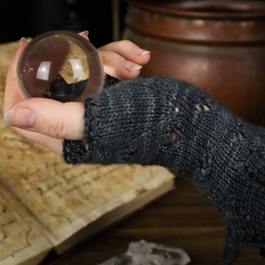 Wool of Bat Mitts Knitting Pattern - Etsy Australia