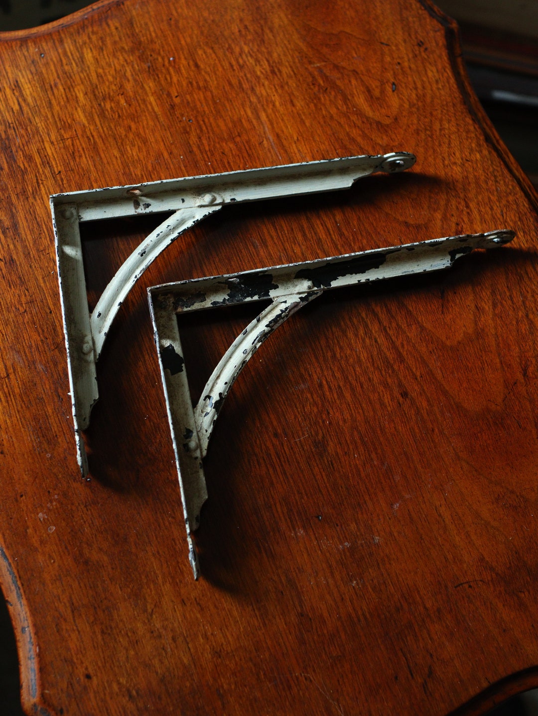 Old Distressed Shelf Cistern Brackets | Metal Unique Vintage | Study ...