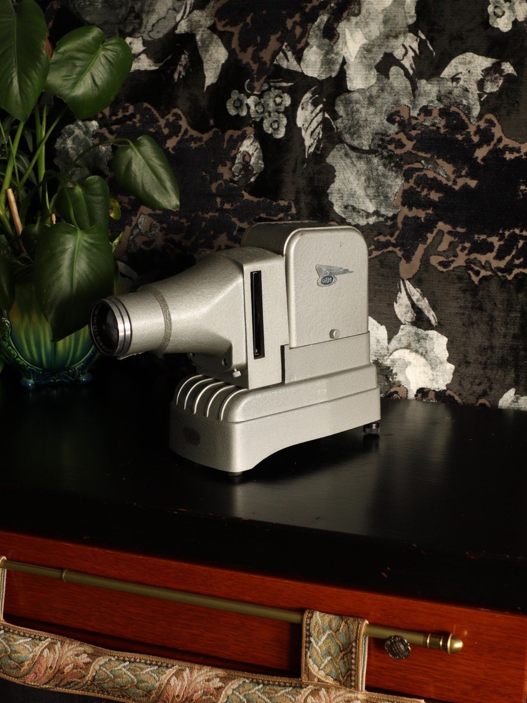 Gnome Maginon Vintage British Made Slide Projector 50s 60s | Will ...