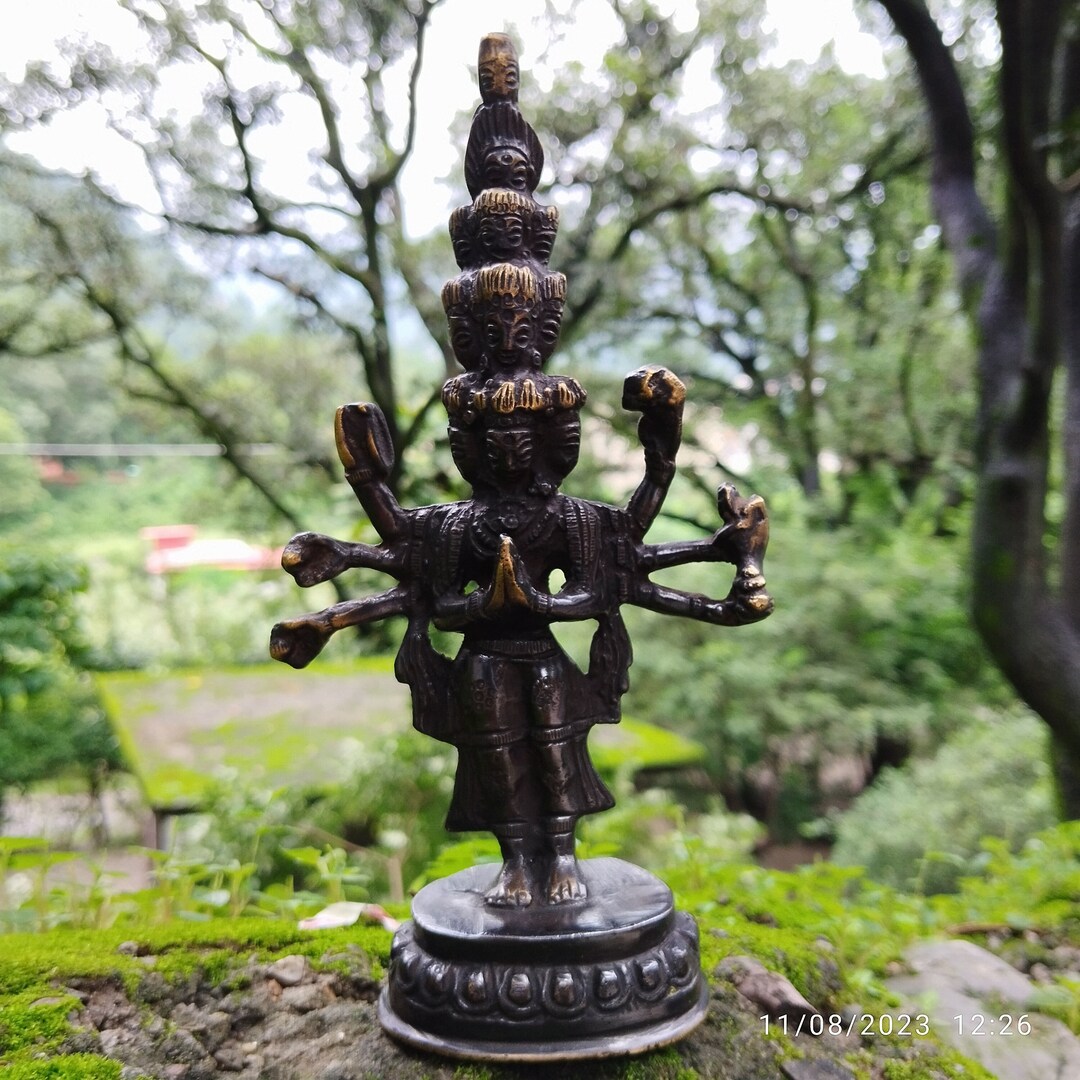 Avalokiteshvara Statue, Chenrezig Statue, Bodhisattva, Chenrezik Statue ...
