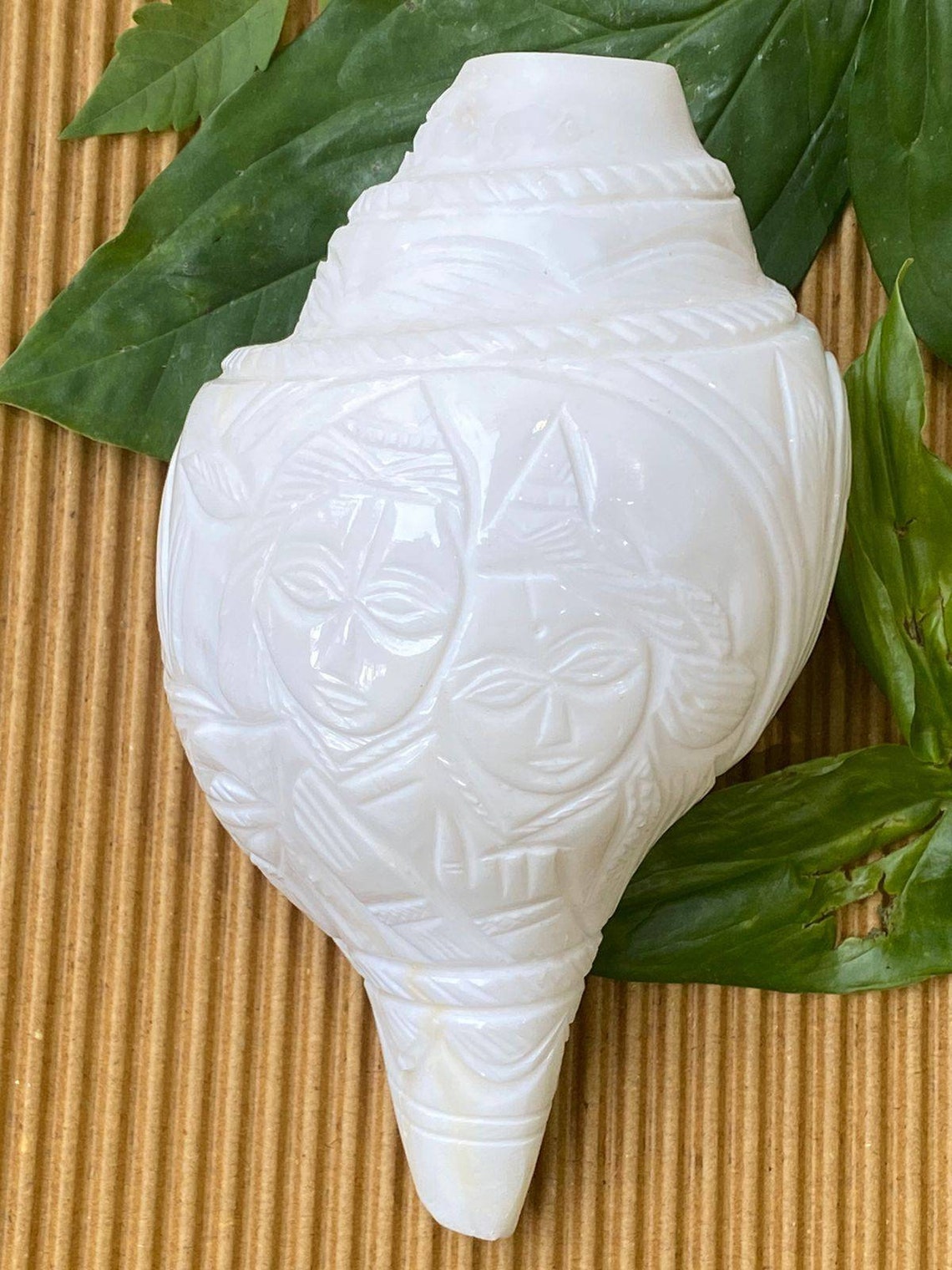 Puja Conch Shell You Have to Blow Into This Shell It Makes a - Etsy